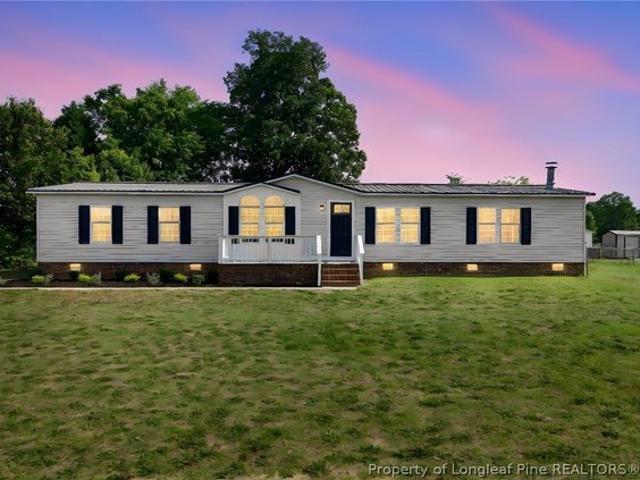 4133 Frontier Ave, Fayetteville, NC 28312