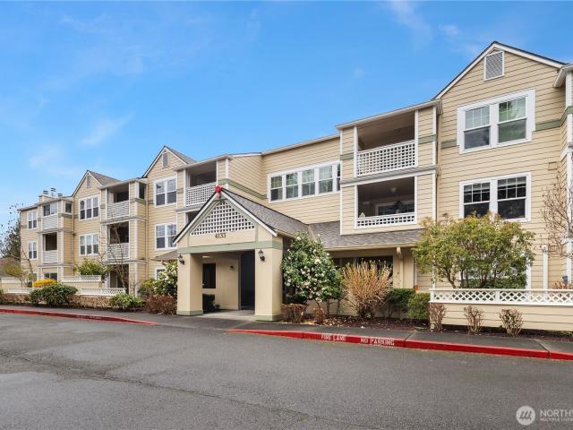 4133 th Ln SE, Unit 213, Issaquah, WA 98029 | MLS #2497 | Compass