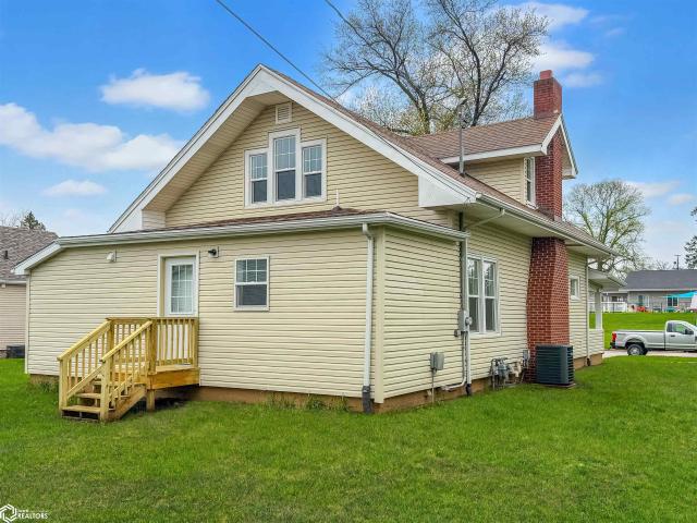 413 4th Street