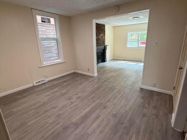413 9th Street 1 #