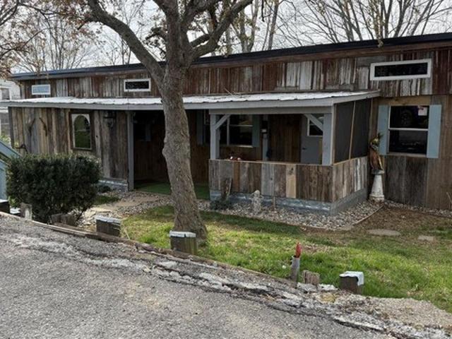 413 Cook St, Greensburg, KY 42743