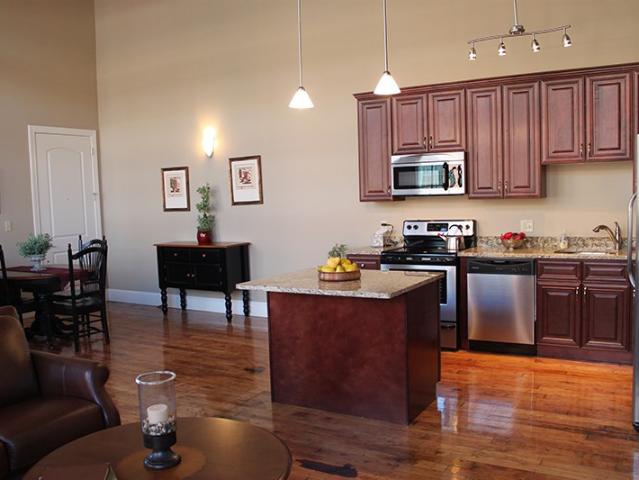 413 CENTRAL Avenue 3 206