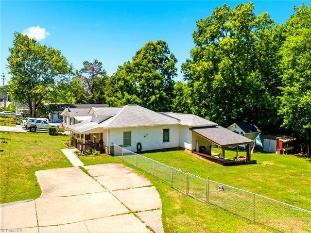 413 and 415 E Dayton Ave, High Point, NC 27262