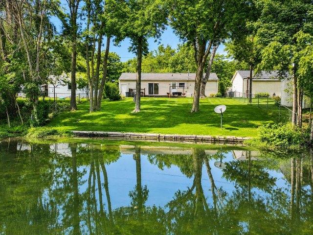 413 Argyle Ct, Milan, MI 48160