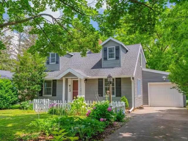 413 Bordner Dr, Madison, WI 53705 MLS 1981218