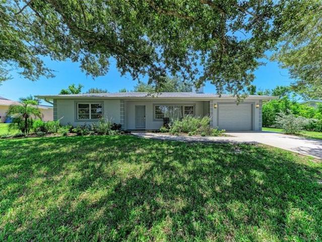 413 Baycrest Dr, Venice, FL 34285
