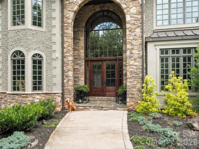 413 Barrington Drive