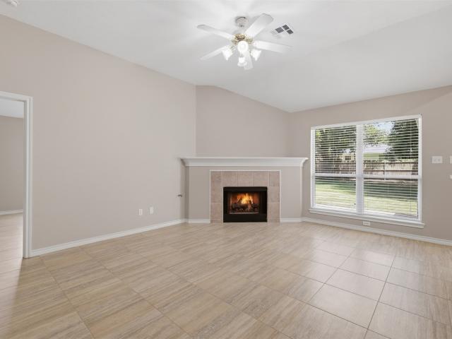 413 Brentwood Drive E