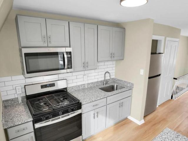 413 Gay Street # 4