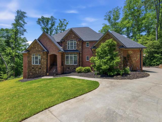 413 Glocher Court