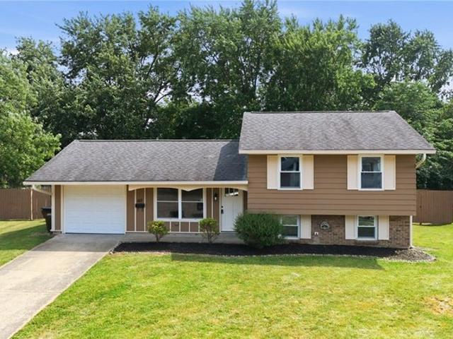 413 Gregory Ct, Lebanon, OH 45036