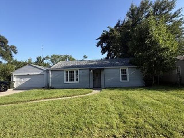 413 Dellwood Ave, Lockport, IL 60441