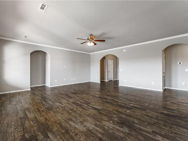 413 Driftwood Street