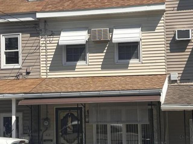 413 E 5th St, Mount Carmel, PA 17851