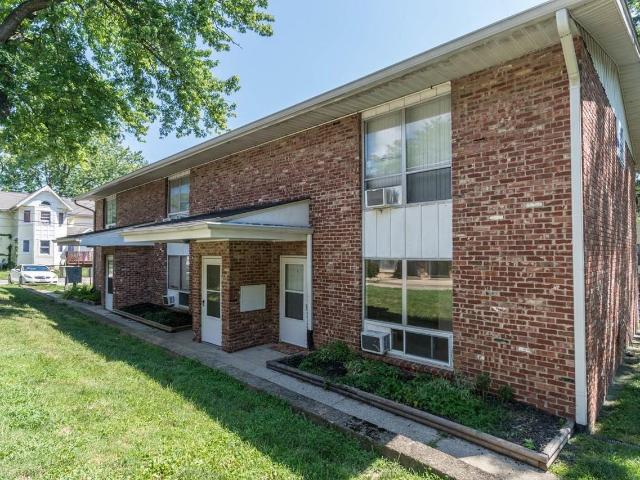413 E 8th St 2 Bedroom Apartment for Rent at 413 E 8th St, Bloomington, IN 47408 Old Northeast