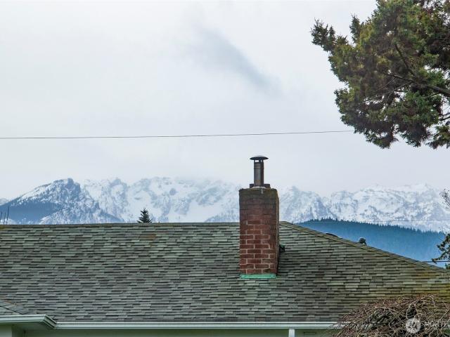 413 E Orcas Avenue