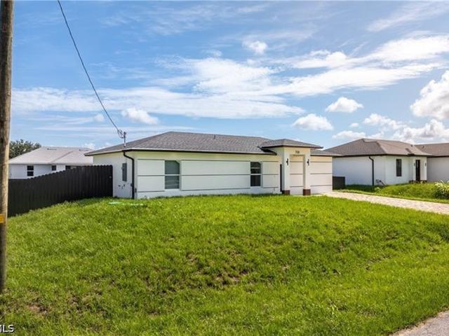 413 Eisenhower Blvd, Lehigh Acres, FL 33974