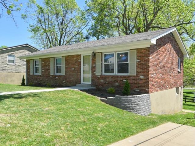 413 Elm Hts, Versailles, KY 40383