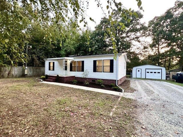 413 Elm Ln, Beechgrove, TN 37018