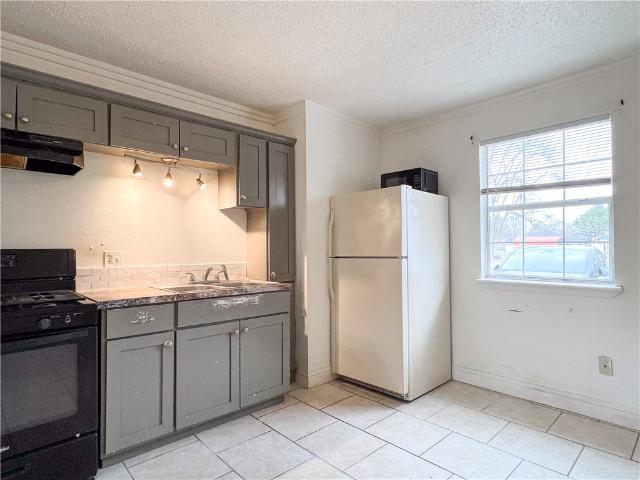413 Ewalt Avenue D3