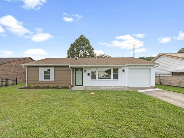 413 Karin St, Ironton, OH 45638