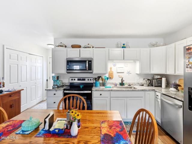 413 Keziah Street # A & B