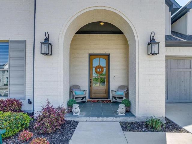 413 Kestrel Court