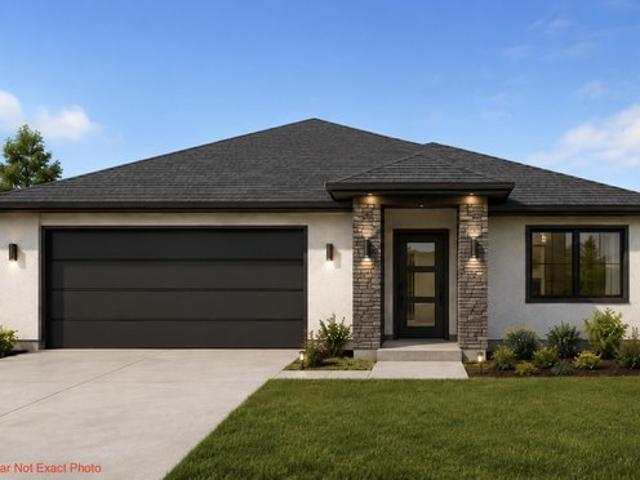 413 Hogan St, Sunnyside, WA 98944