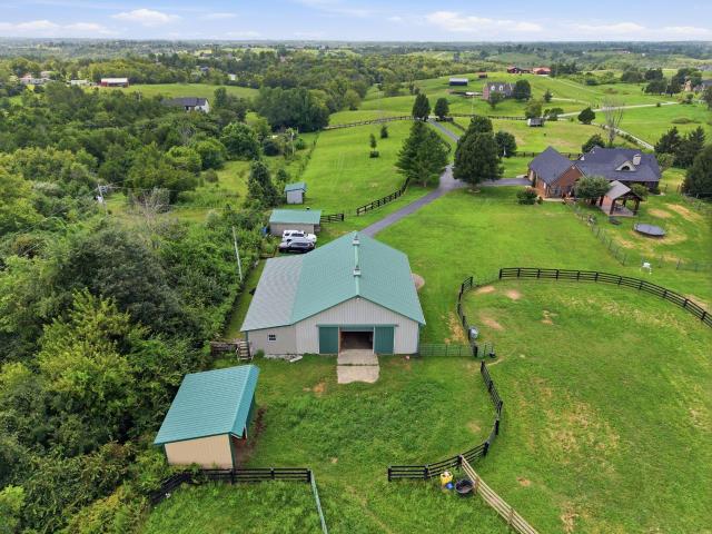 413 Hackett Pike