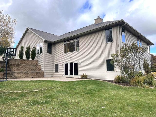 413 Harvest Hill Dr, Denmark, WI 54208 | Compass