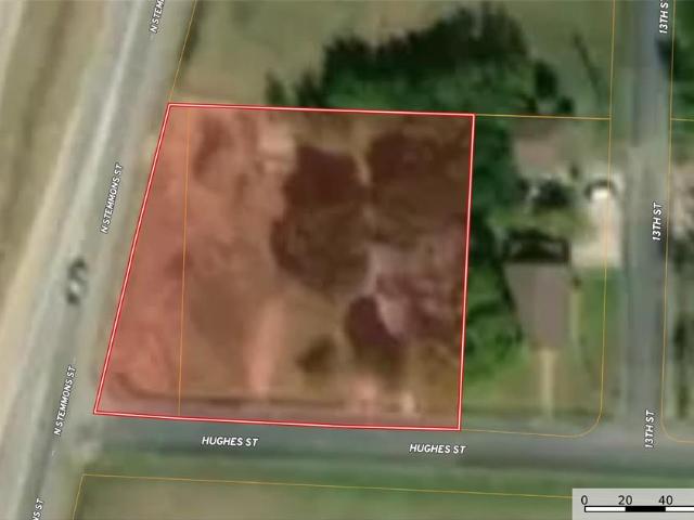 413 Hughes St, Sanger, TX 76266 | MLS #21137