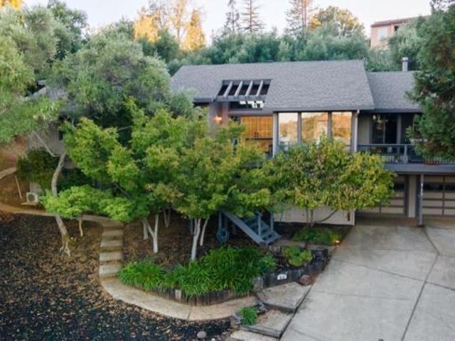 413 Orchard Ct, Auburn, CA 95603