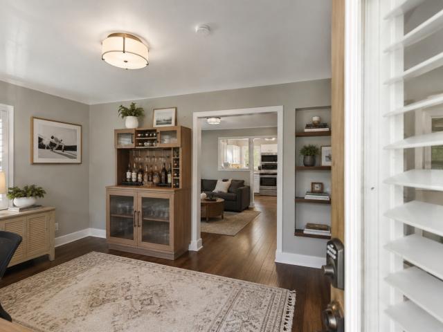 413 Lockland Dr