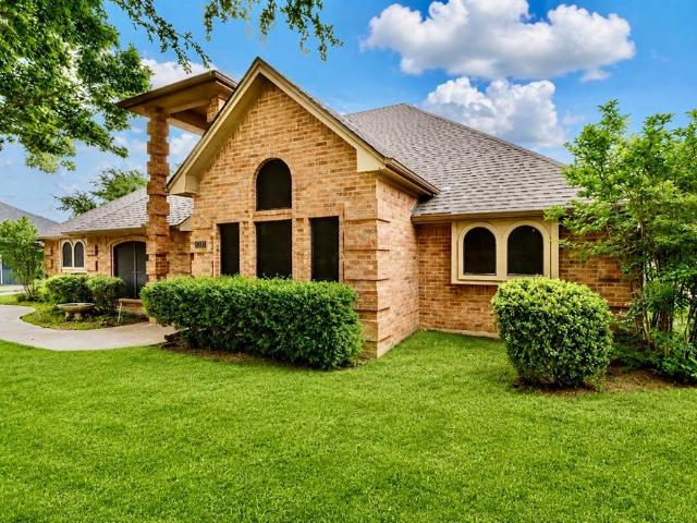 413 Lincoln Oaks Drive
