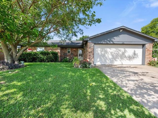 413 Linda Dr, Burleson, TX 76028