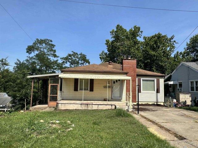 413 Linden Cir, Huntington, WV 25705