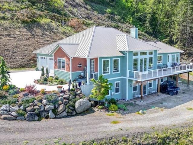 413 Mount Pl, Sequim, WA 98382