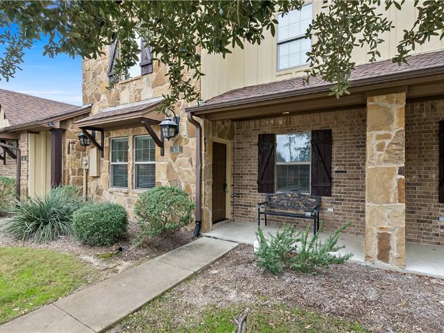 413 Momma Bear Dr, College Station, TX 77845 | MLS #26001