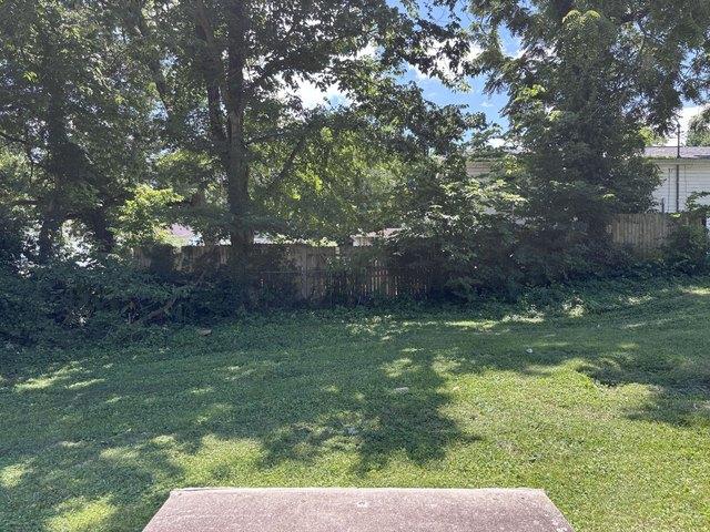 413 Marshall St, Paris, KY 40361