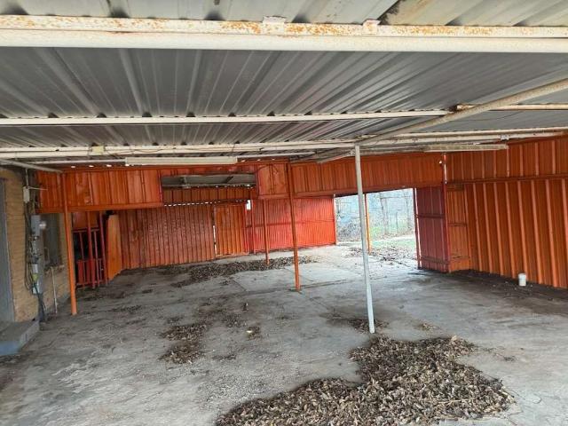 413 N Central Ave, Hamlin, TX 79520 | MLS #84433 | Compass