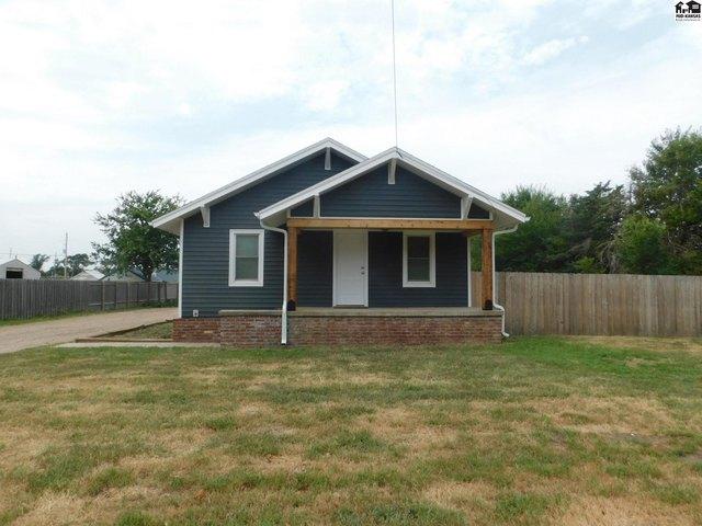 413 N Hendricks St, Hutchinson, KS 67501
