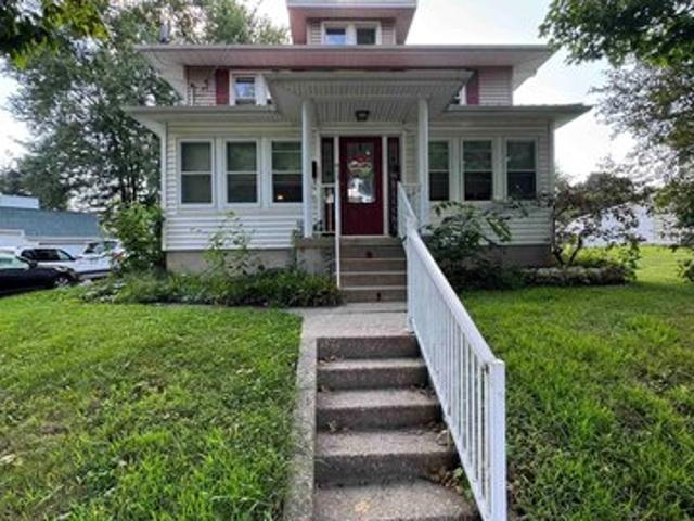 413 S Tyler St, Lancaster, WI 53813