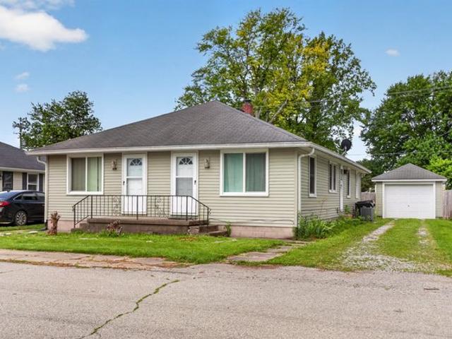 413 S Main St, Lapel, IN 46051