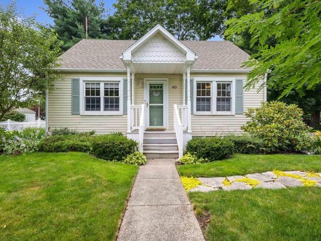 413 S Riverside Blvd, Goshen, IN 46526
