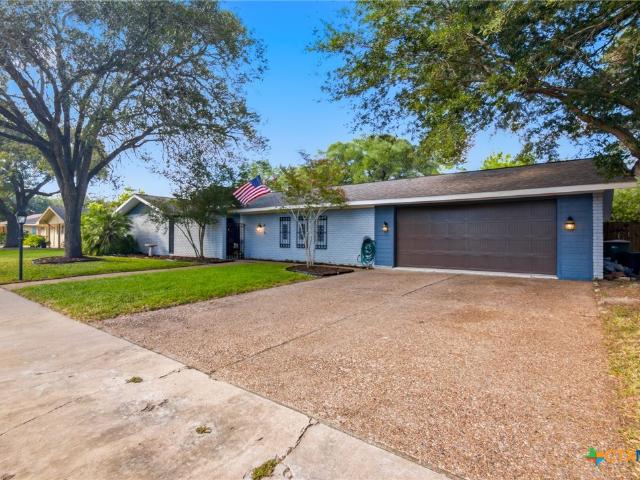 413 Salisbury Lane