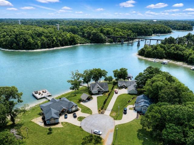 413 Scott Drive