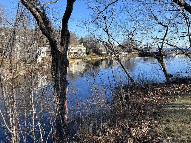 413 Shore Rd, Ogunquit, ME 03907