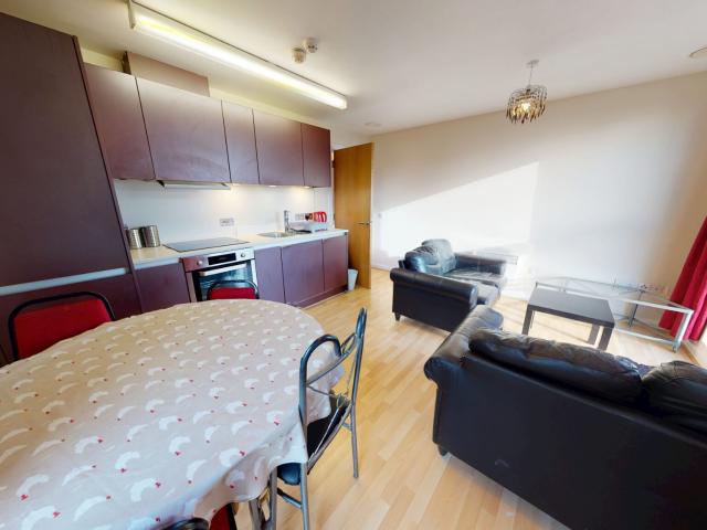 413 St Martins Gate 5 Worcester Street Similar Properties