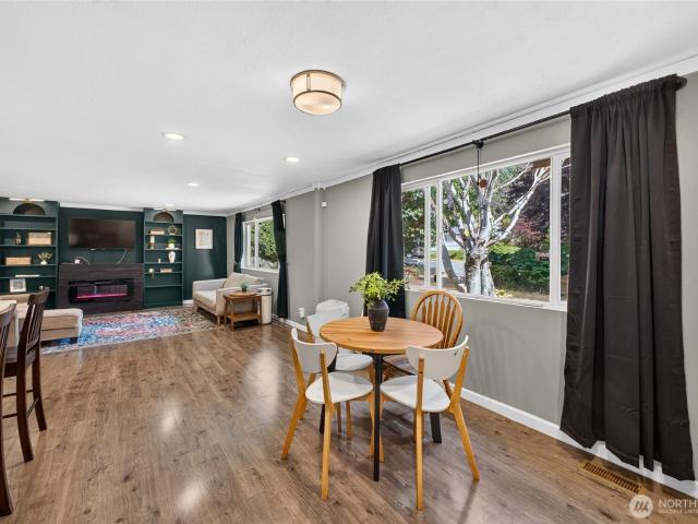 413 SW 305th Street