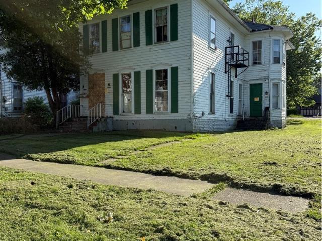 413 Swan Street